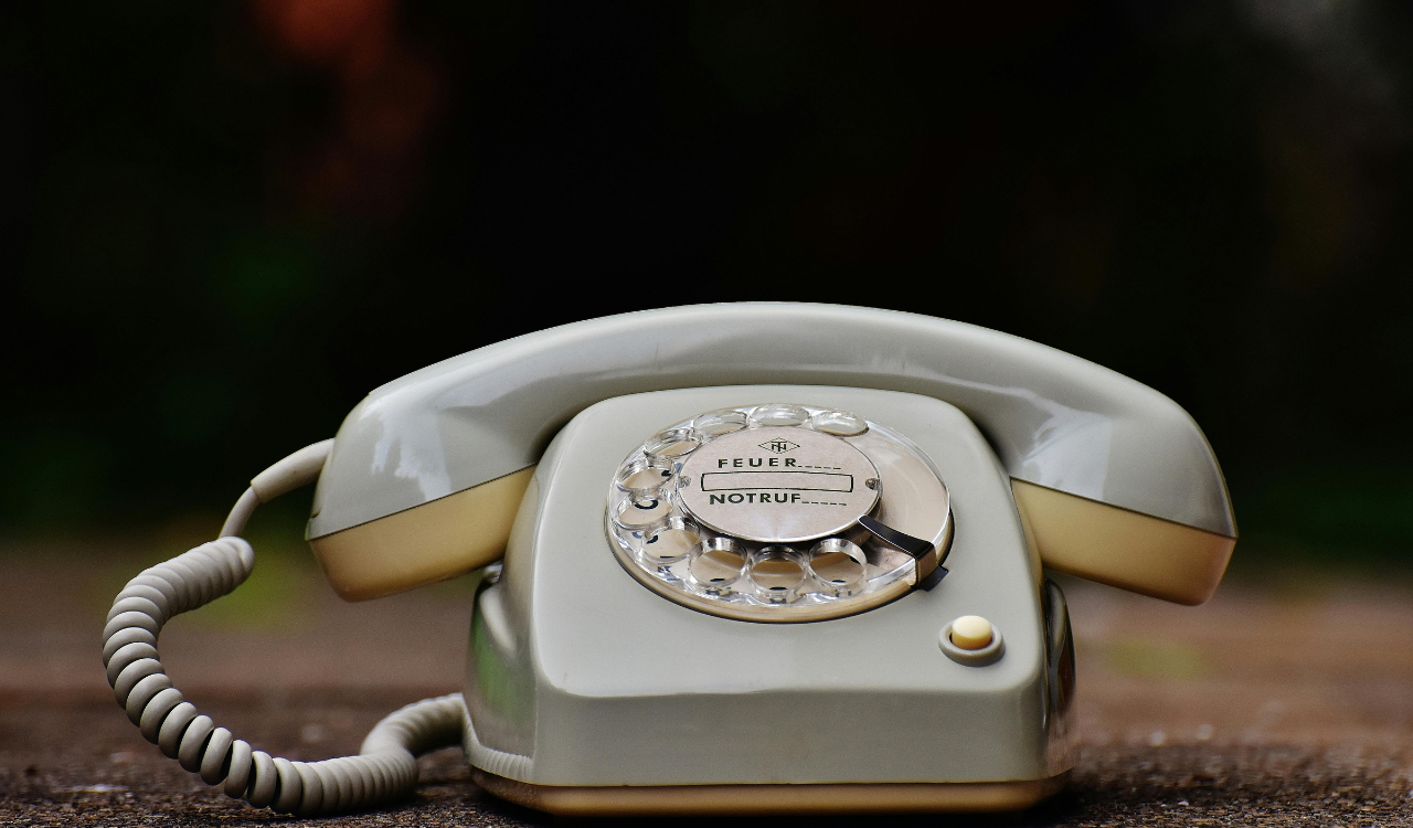 10 Things People Forgot About Party-Line Telephones – The Anxious Adult