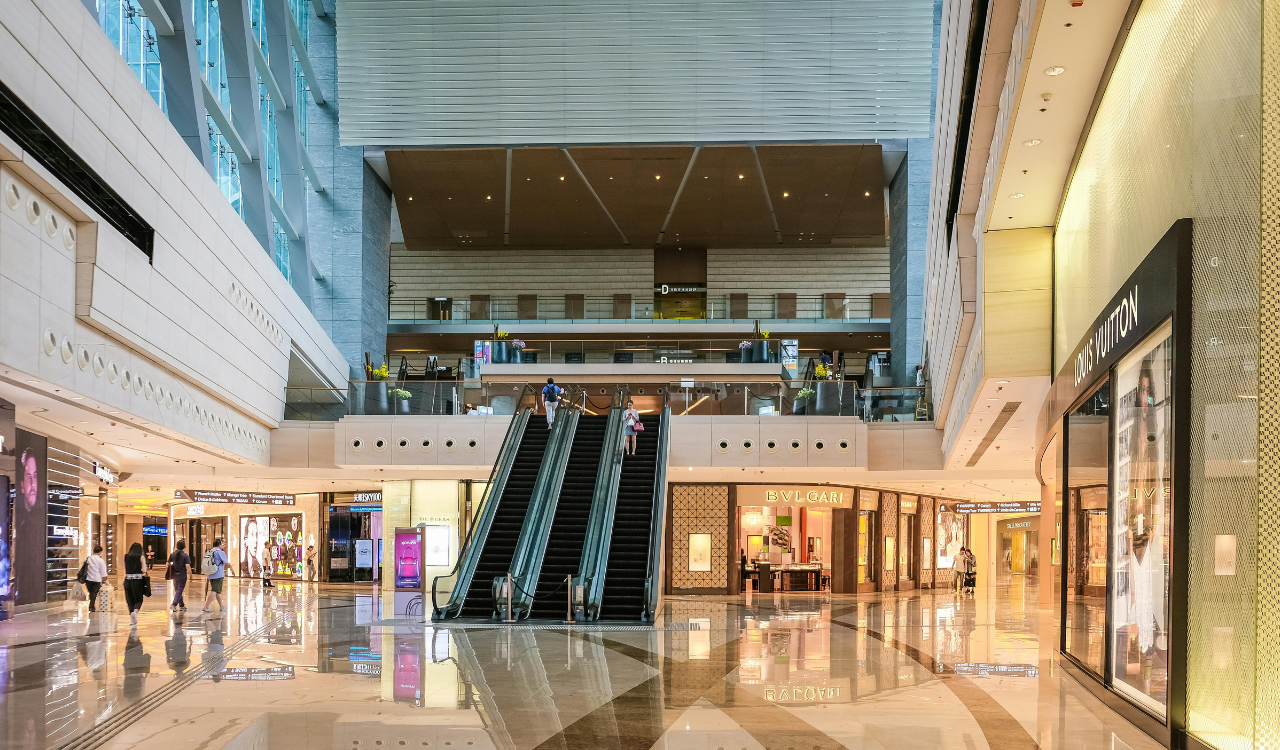 10 Ways America’s First Indoor Mall Changed Shopping Forever – The ...