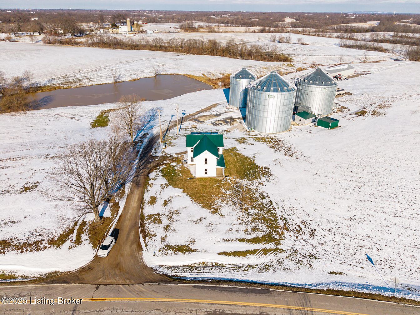 Charming 1900 Farm Home in Kentucky With Hardwood Floors, 156 Acres of ...